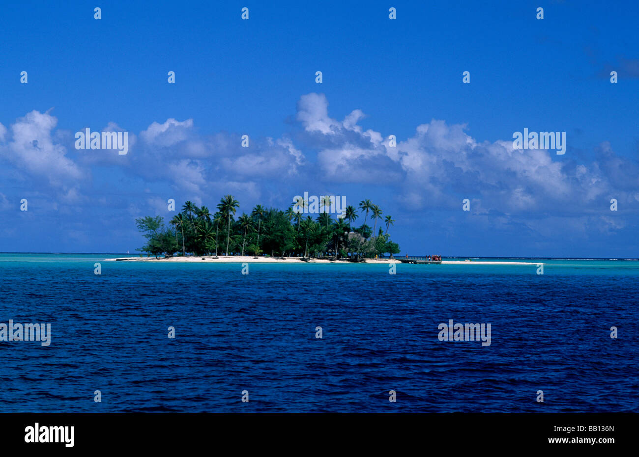 The perfect small island called Motu in Bora Bora in Tahiti in French ...