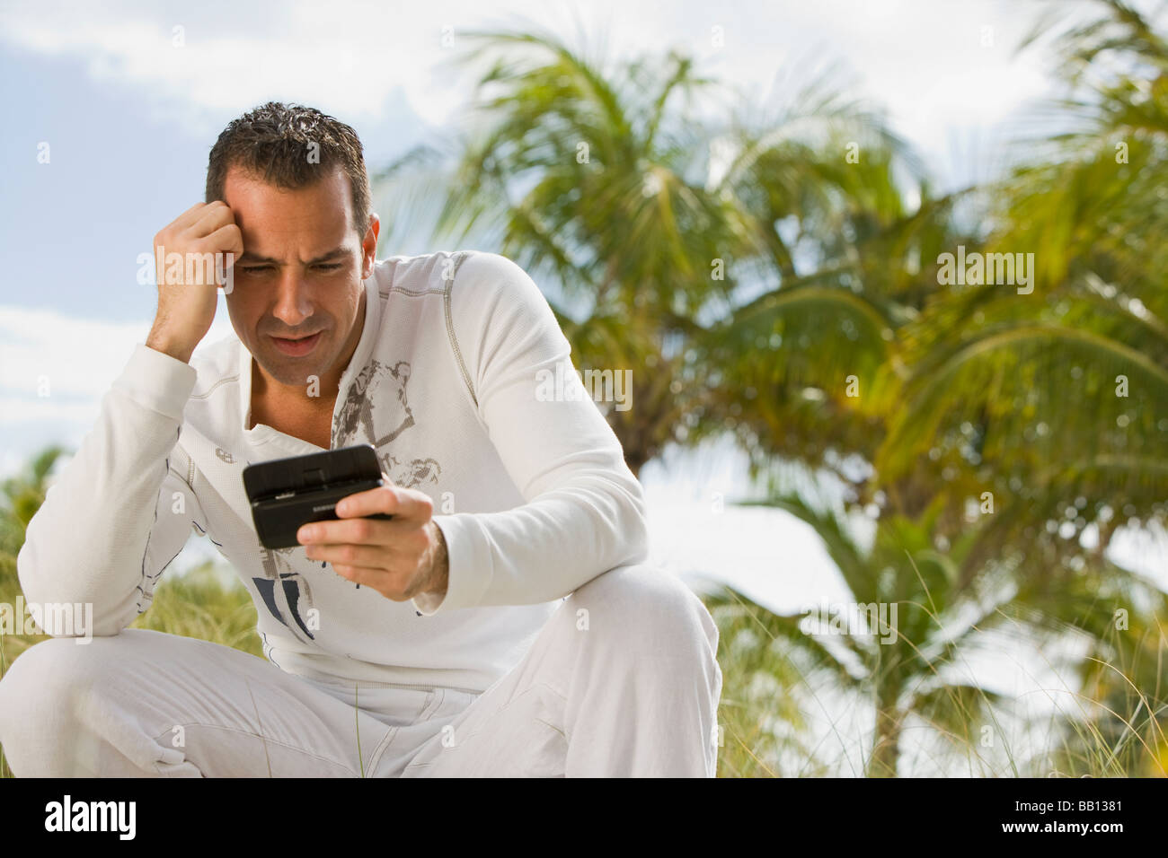 Phone questioning hi-res stock photography and images - Alamy