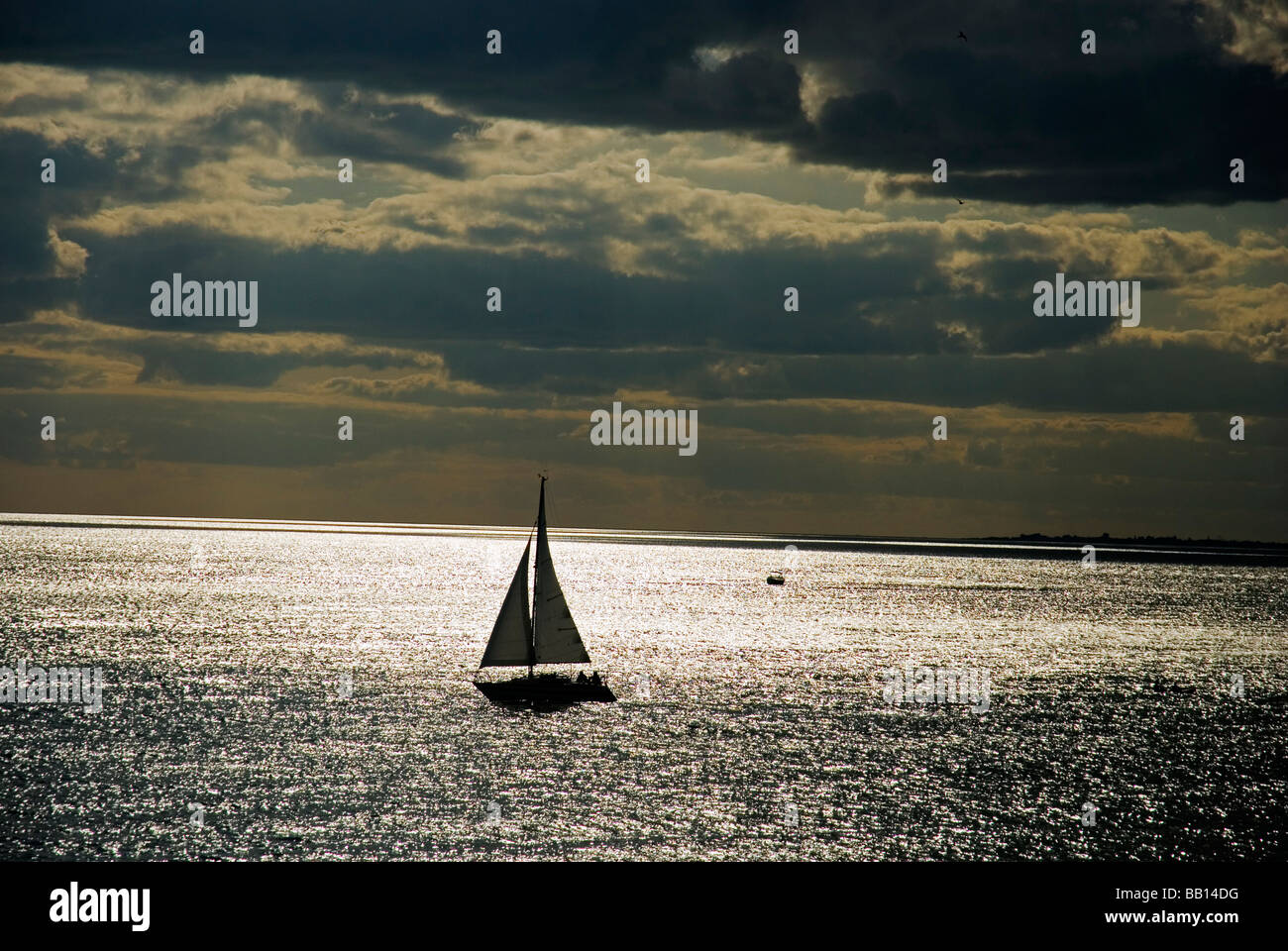 Coastal sailing england hi-res stock photography and images - Alamy