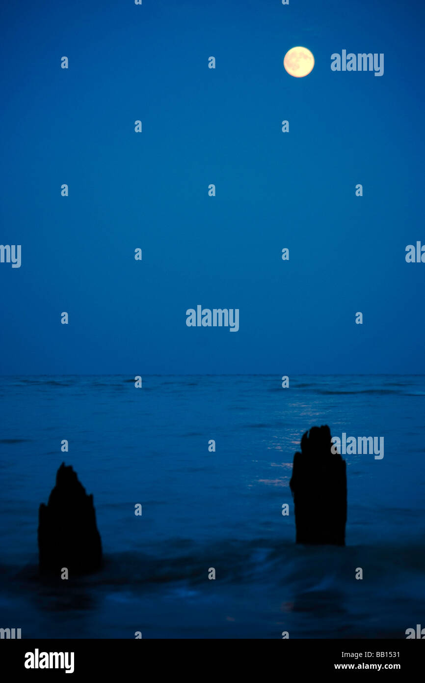 Full moon seascape Stock Photo - Alamy