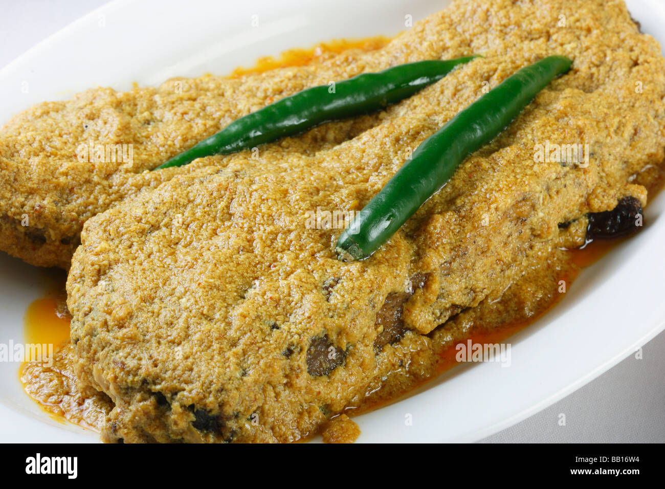 Ilish mach hi-res stock photography and images - Alamy