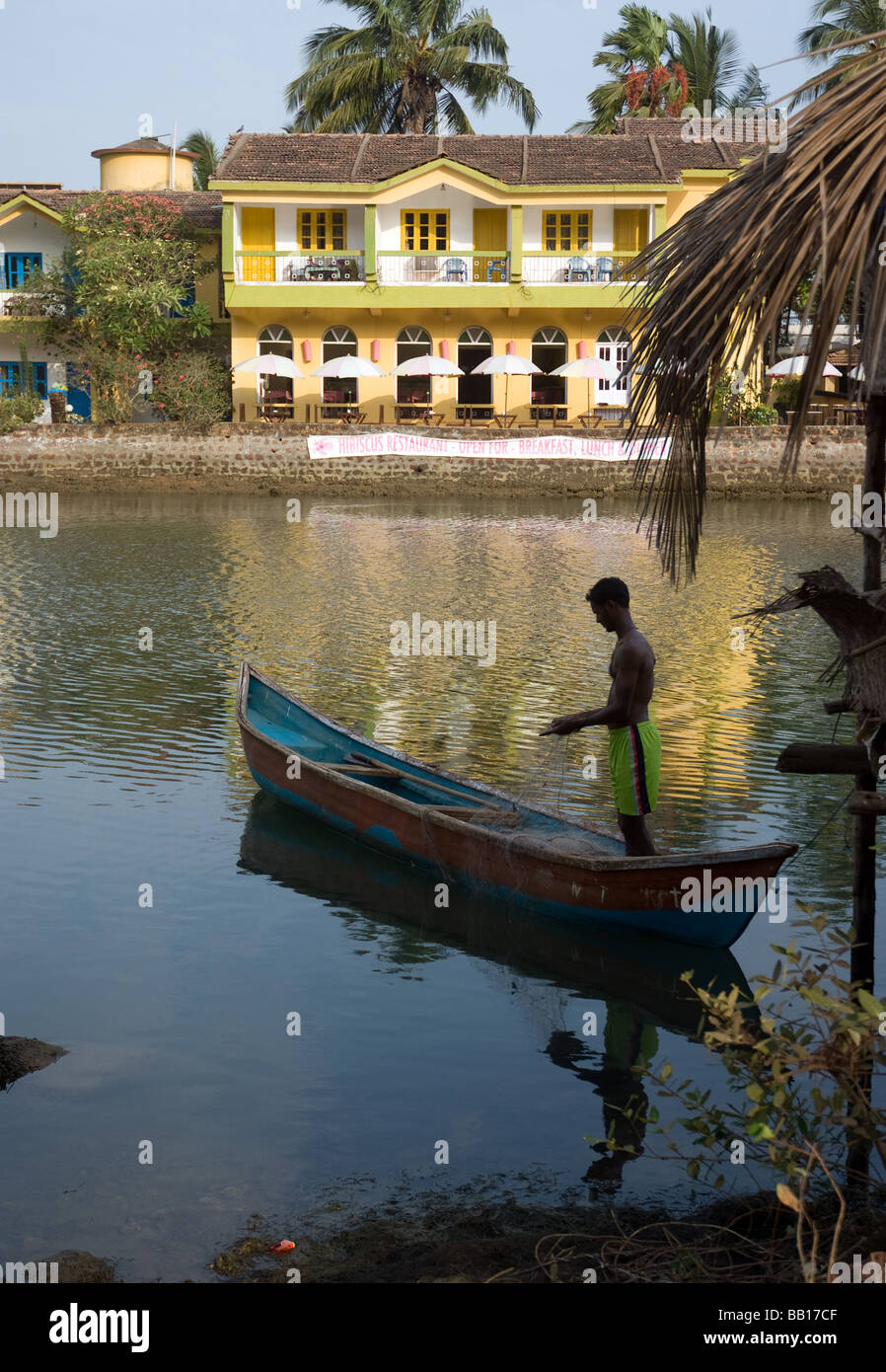 Untangles hi-res stock photography and images - Alamy