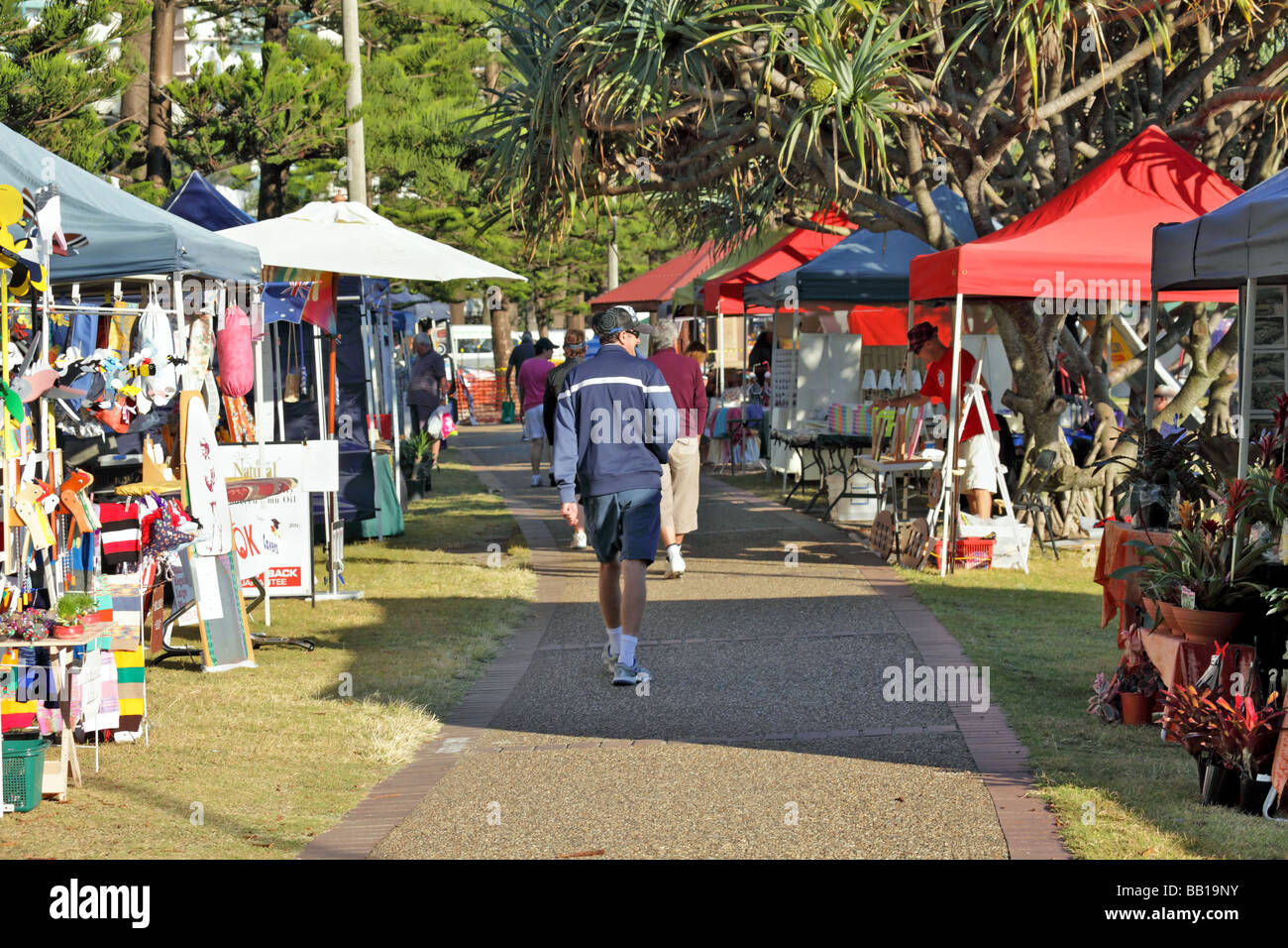 Farmers markets with stalls and shoppers Stock Photo - Alamy