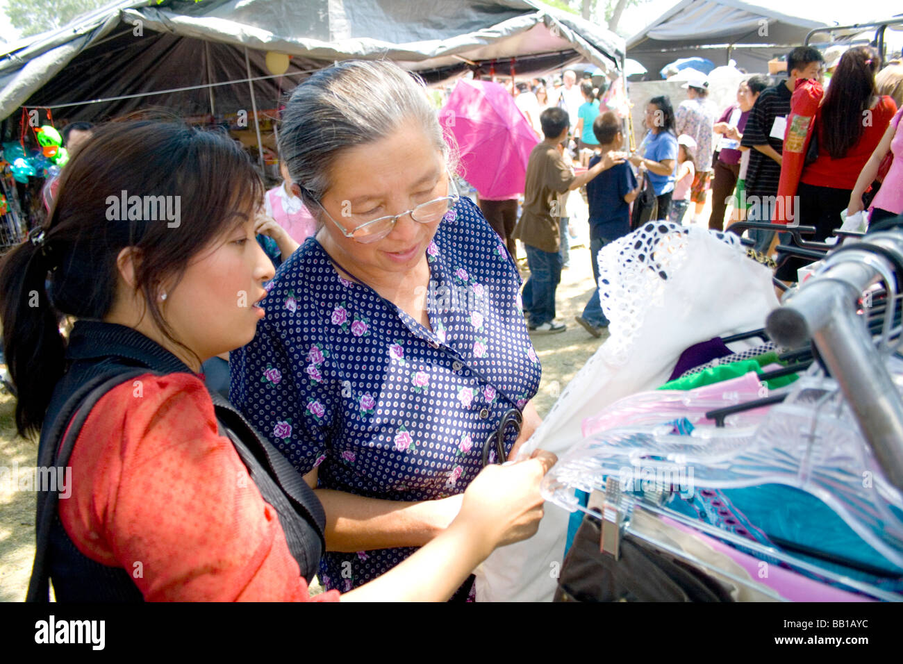 Grandmother asian female teenager hi-res stock photography and images ...