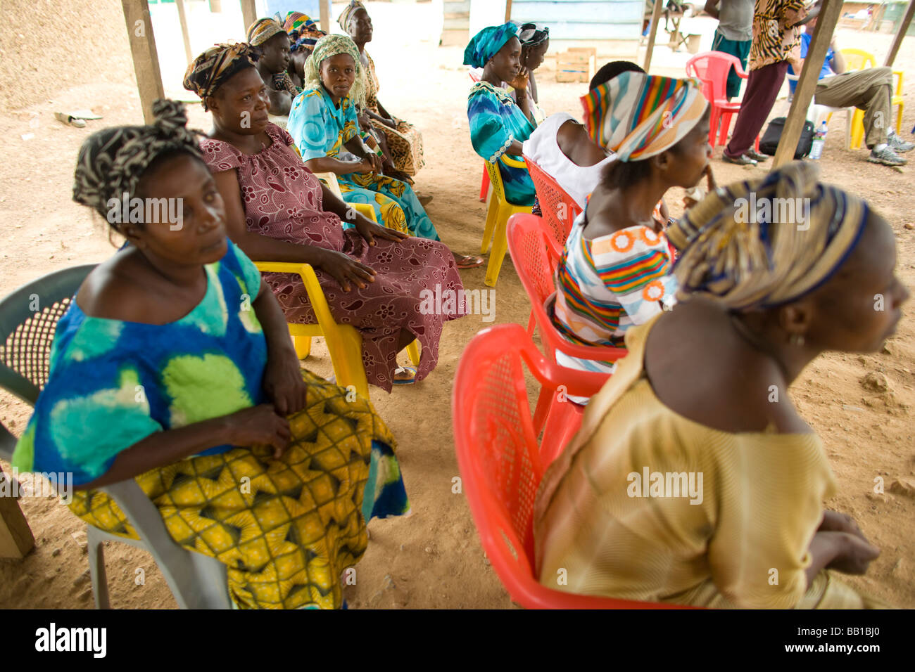 Women, community meeting, Dakoto Junction, Ghana, Africa Stock Photo ...