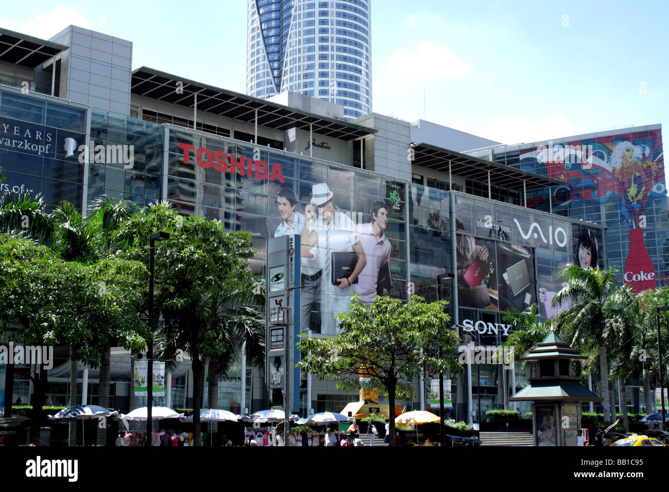 Central world department store hi-res stock photography and images - Alamy