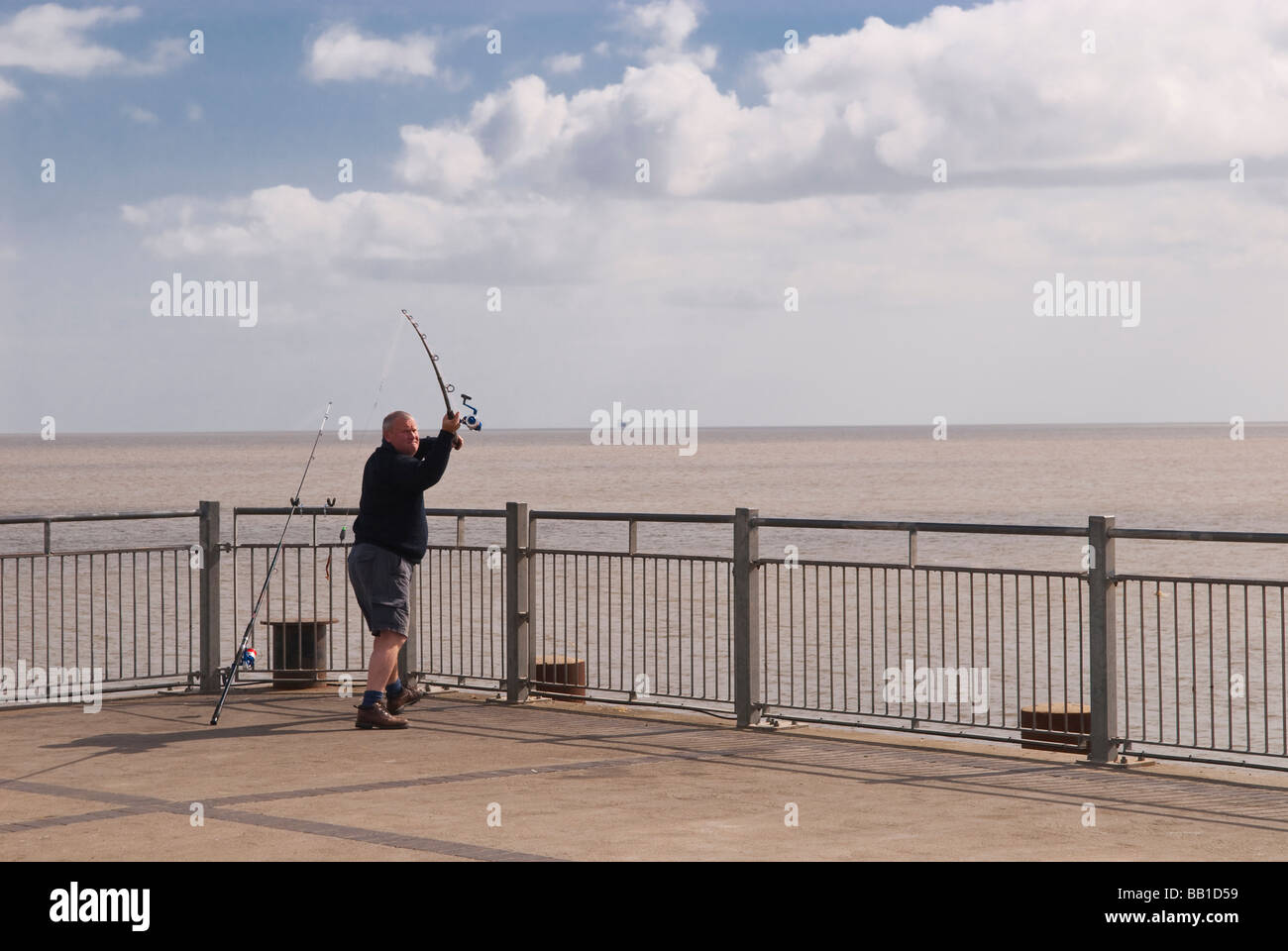 Fishing from southwold pier hi-res stock photography and images - Alamy