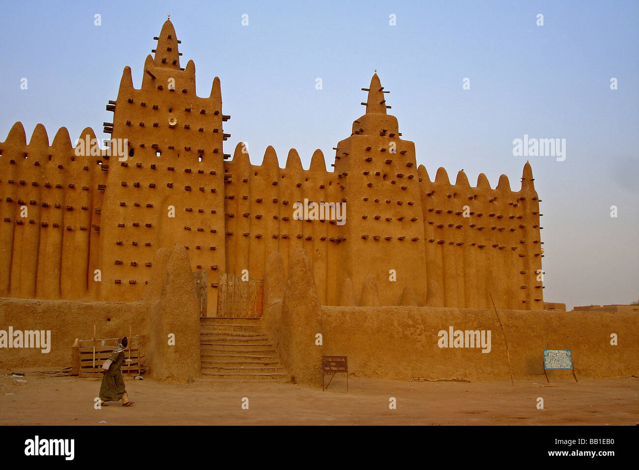 MALI, Djenne. The mud brick mosque of Djenne: the biggest mud brick ...