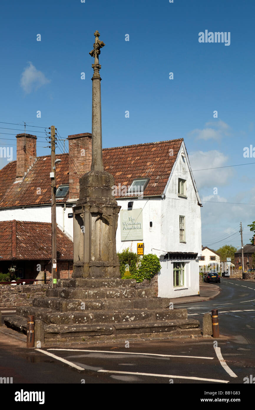 UK Gloucestershire Forest of Dean Clearwell Church Road ancient cross ...
