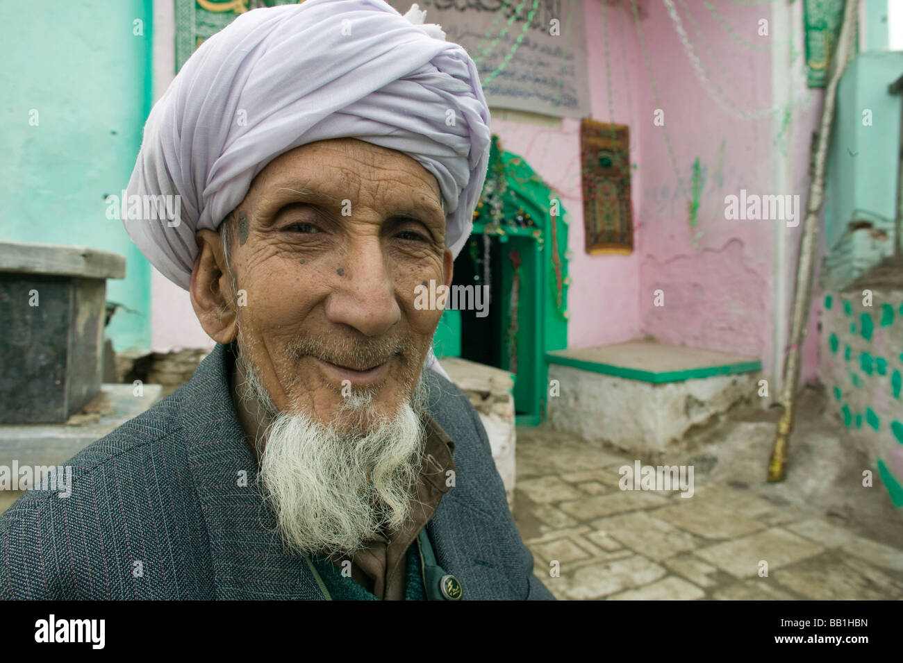 Sufi man, Kabul, Afghanistan. - Not availabe to world relief ...