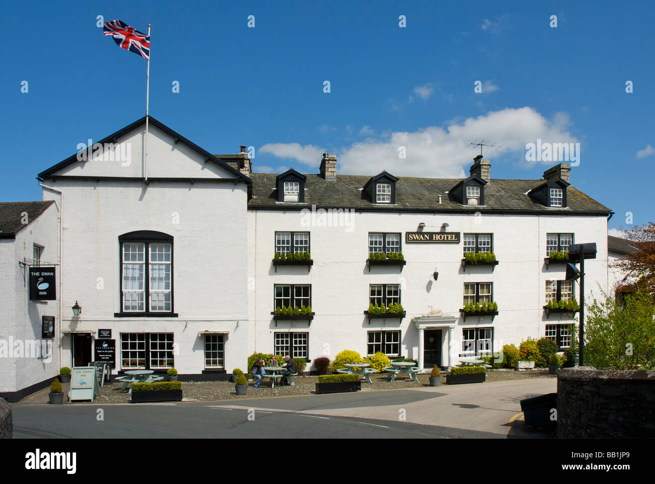 The swan newby bridge cumbria hi-res stock photography and images - Alamy