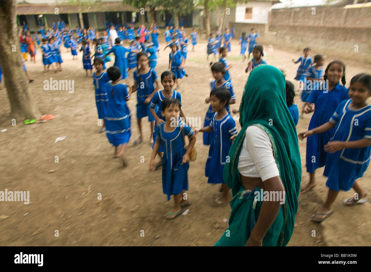 Students bangladesh hi-res stock photography and images - Alamy