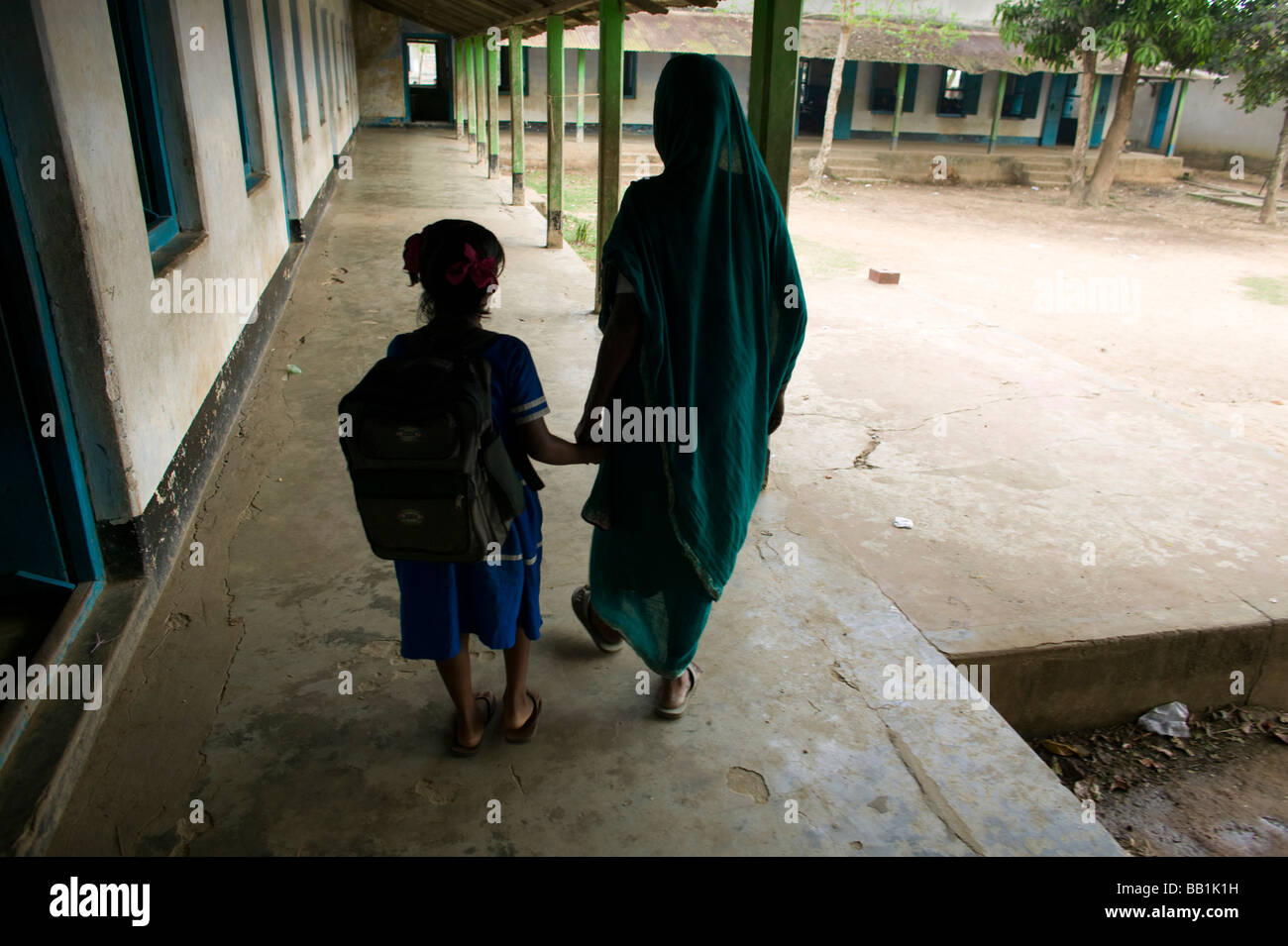 Women & girl walking, school, rural Bangladesh Stock Photo - Alamy
