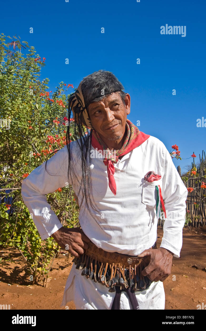 Indian village folk hi-res stock photography and images - Alamy