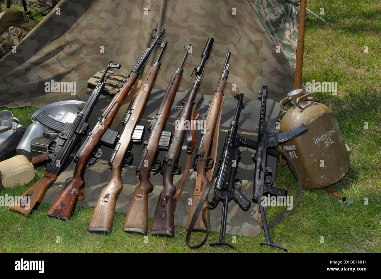 weapons used by the German army during WWII Stock Photo: 24010477 - Alamy