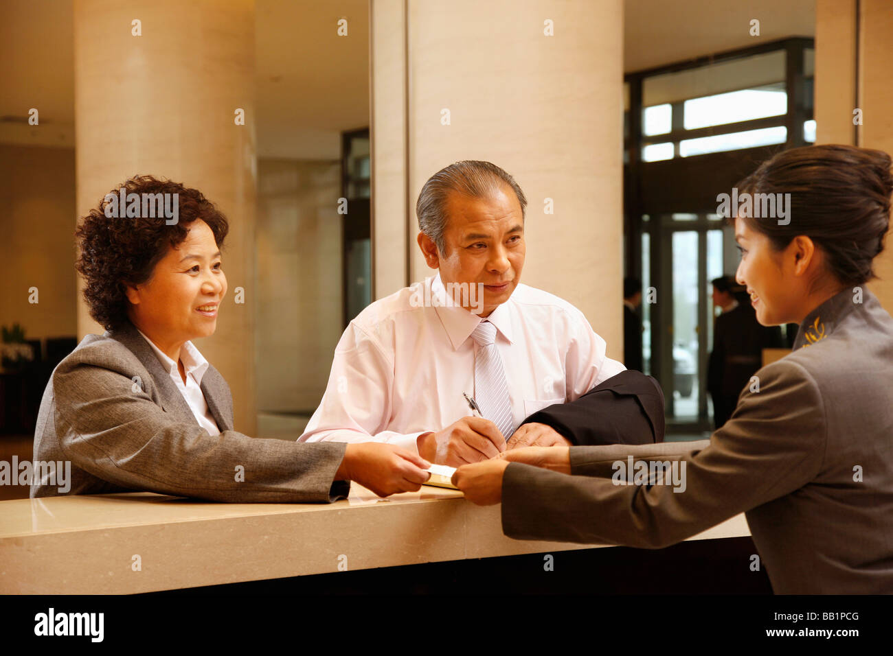 China hotel reception hi-res stock photography and images - Alamy