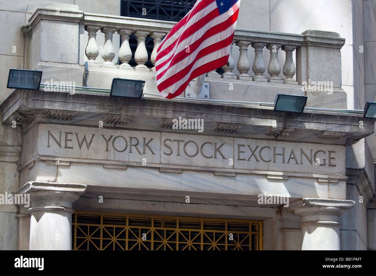 New York Stock Exchange in Manhattan Stock Photo - Alamy