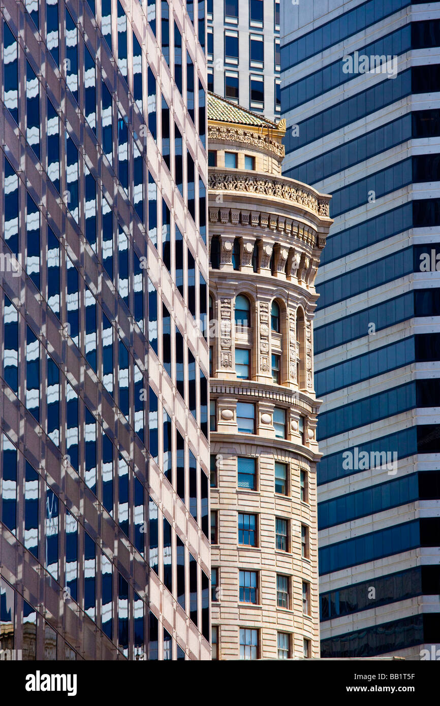 Hobart and Modern Buildings in Downtown San Francisco California Stock ...