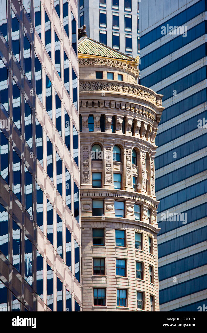 Hobart and Modern Buildings in Downtown San Francisco California Stock ...