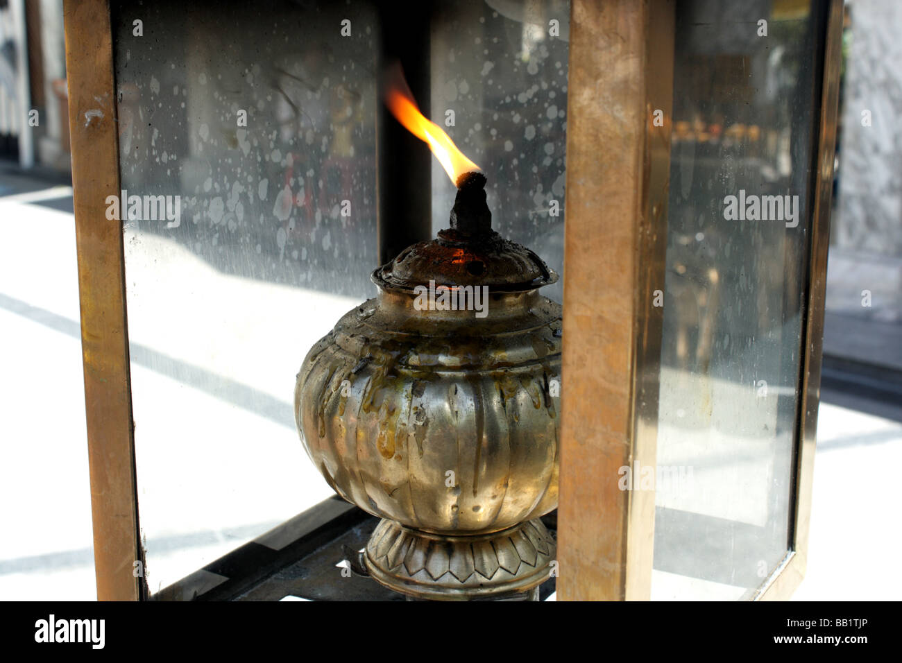 Night sky with magic lamp hi-res stock photography and images - Alamy