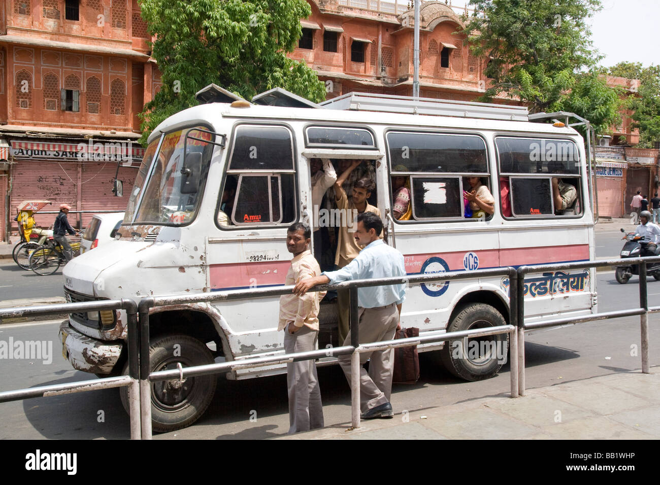 Public transportation india hi-res stock photography and images - Alamy