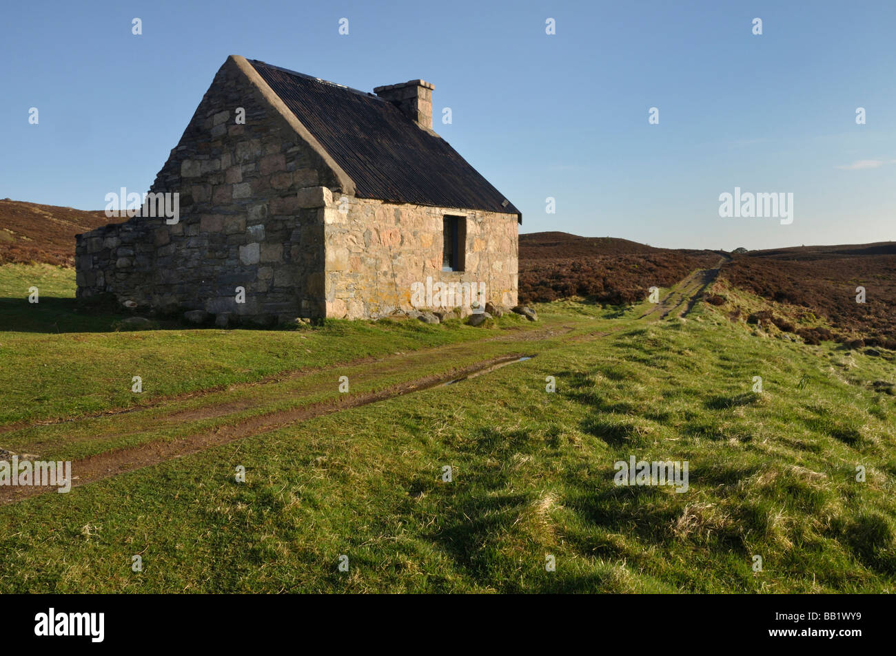 Ryvoan bothy hi-res stock photography and images - Alamy