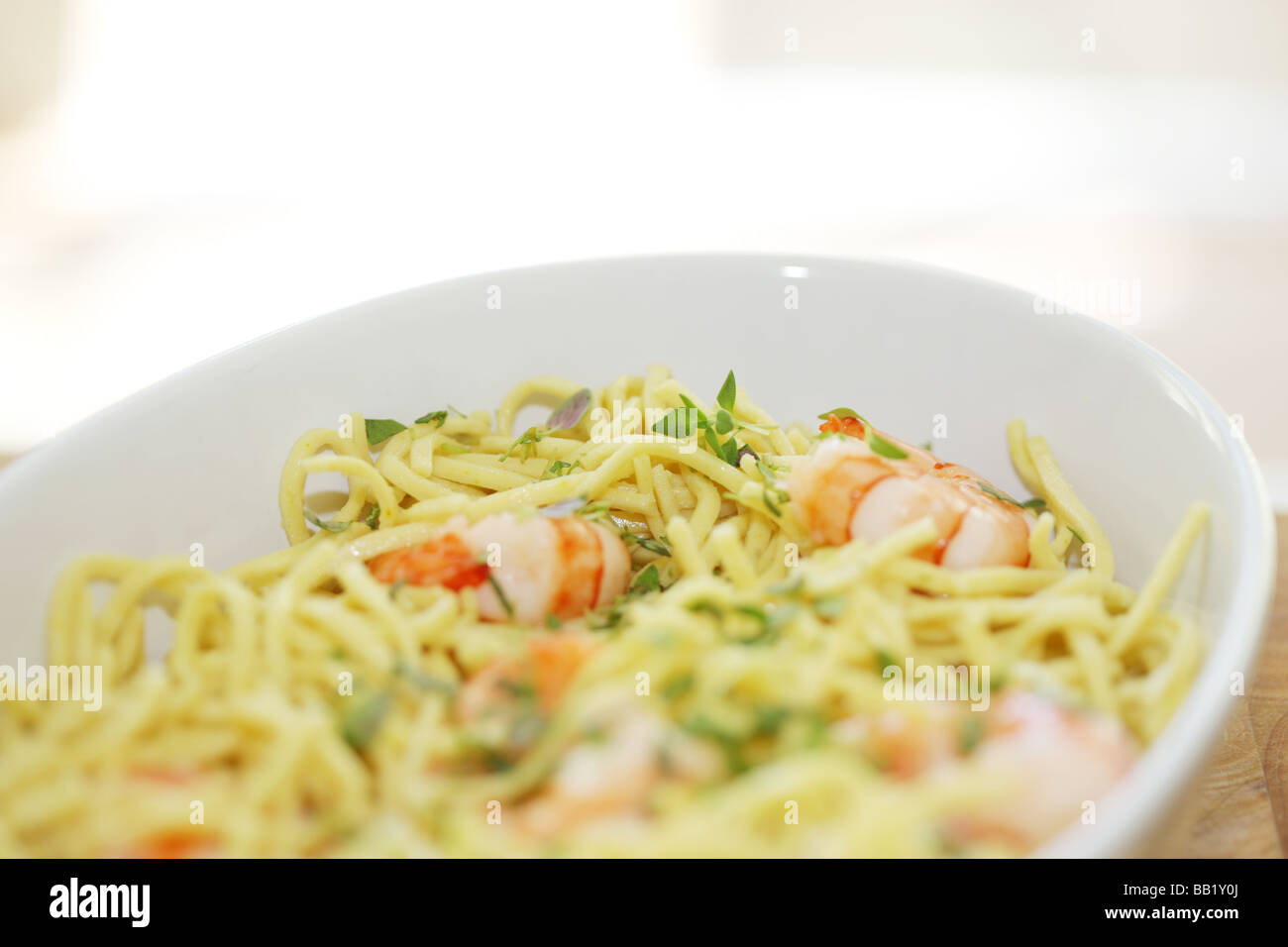 Fresh Italian Style Mediterranean King Prawn Seafood With Spaghetti ...