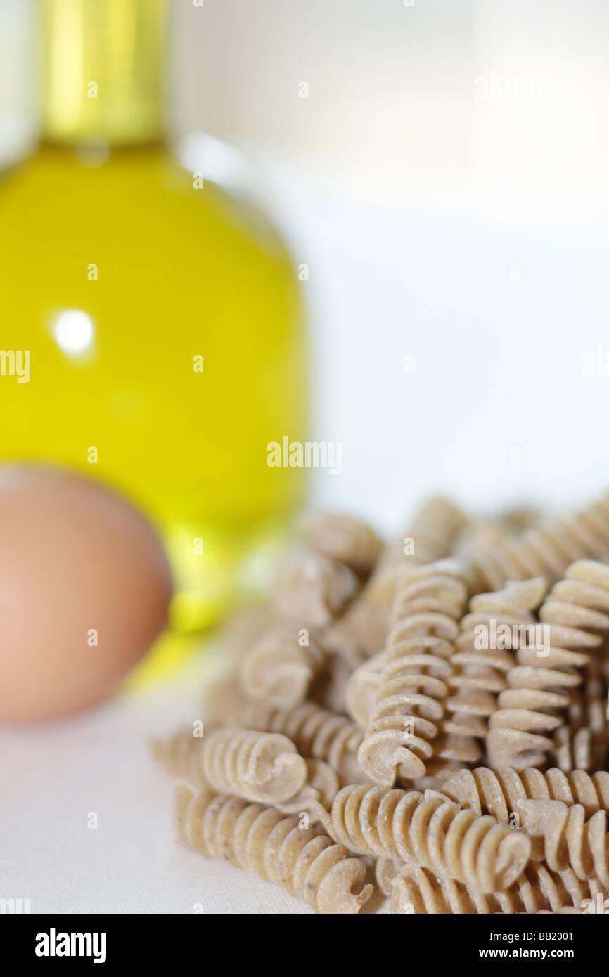 Wholemeal fussili hi-res stock photography and images - Alamy