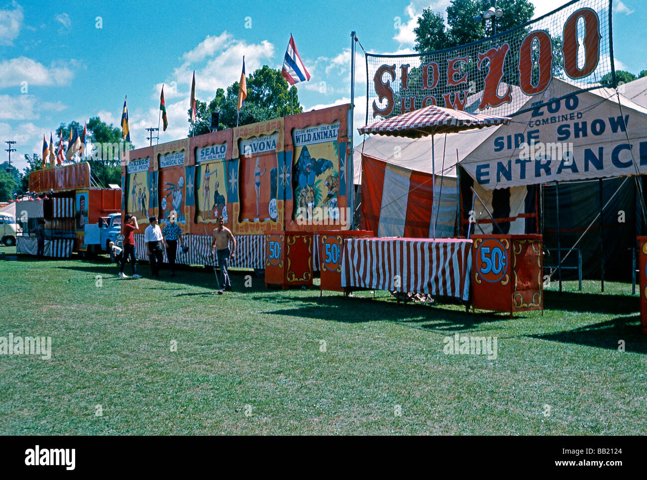 Circus boy hi-res stock photography and images - Alamy
