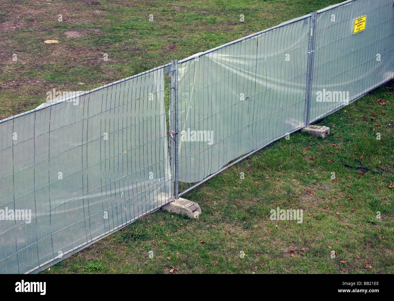 Crowd control metal barriers hi-res stock photography and images - Alamy