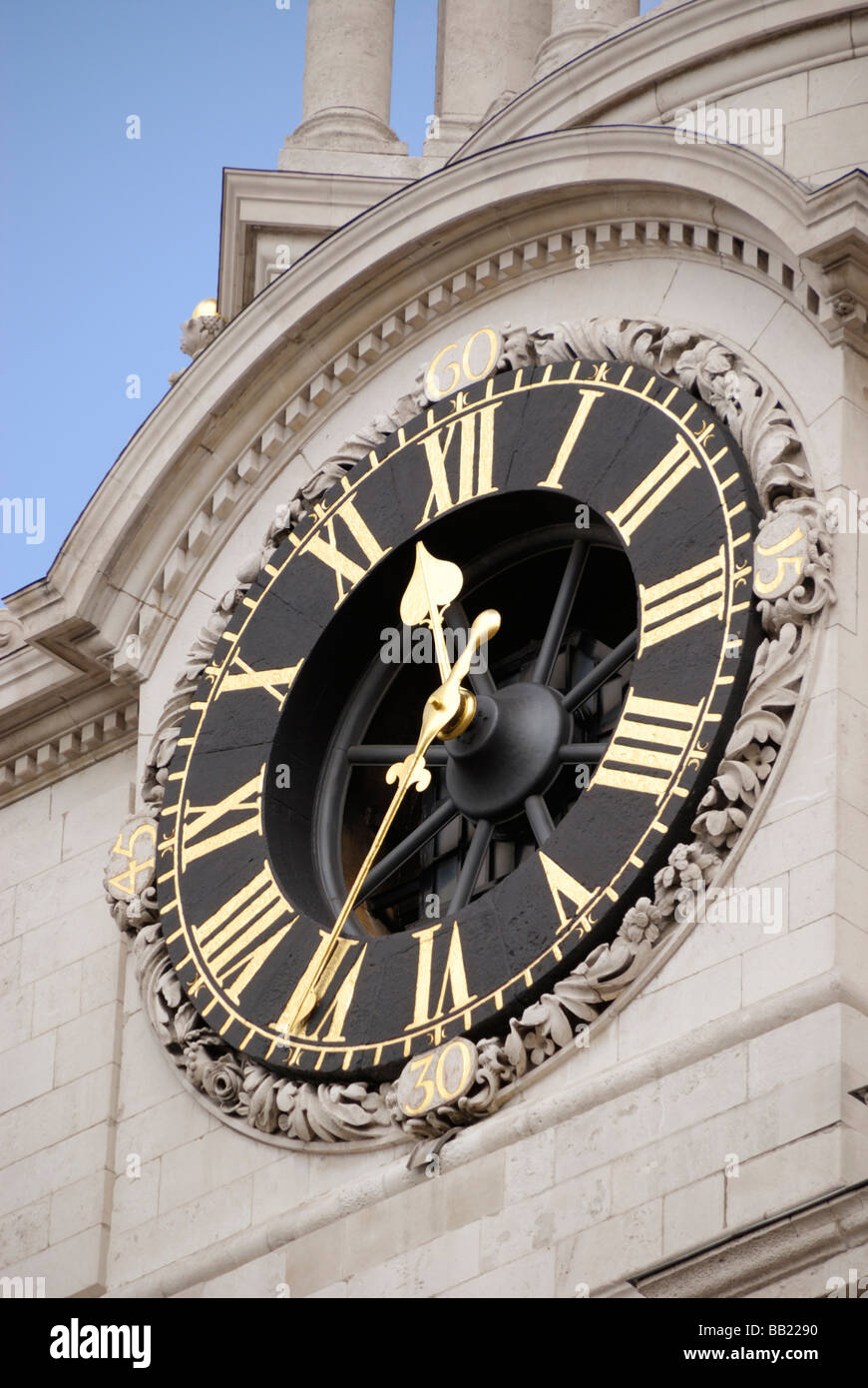 The cathedral clock hi-res stock photography and images - Alamy