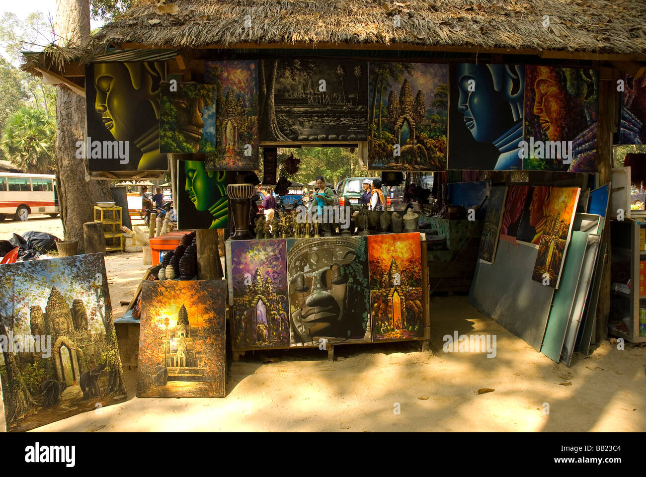 Cambodia. Siem Reap. Angkor Thom. Souvenir stall Stock Photo - Alamy