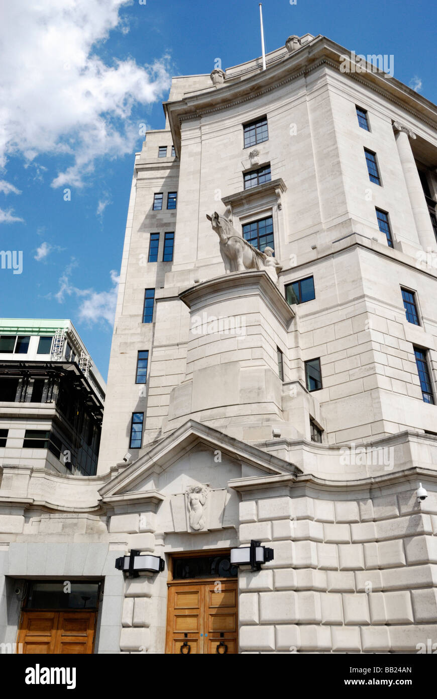 100 victoria embankment hi-res stock photography and images - Alamy