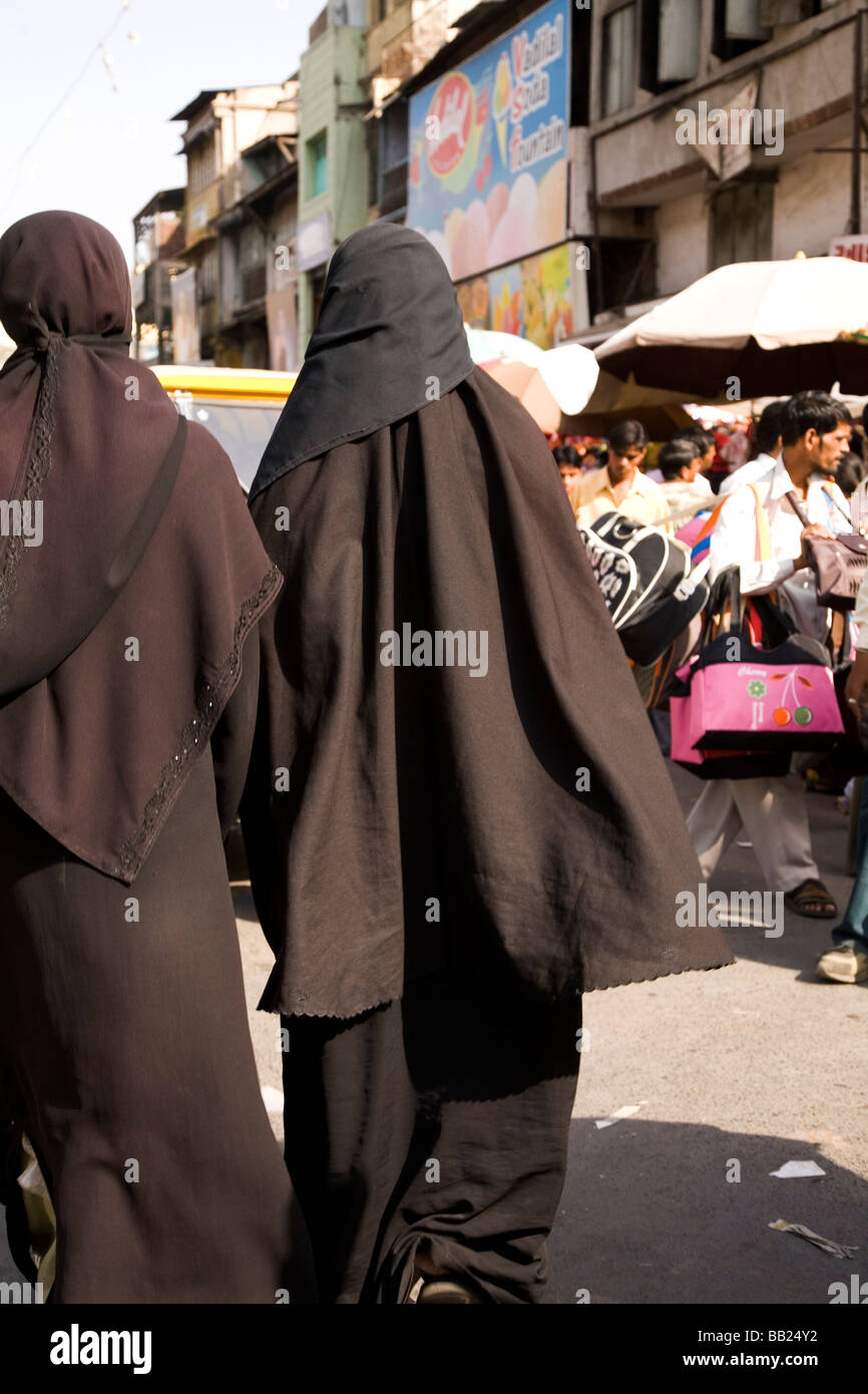 Muslim burka hi-res stock photography and images - Alamy