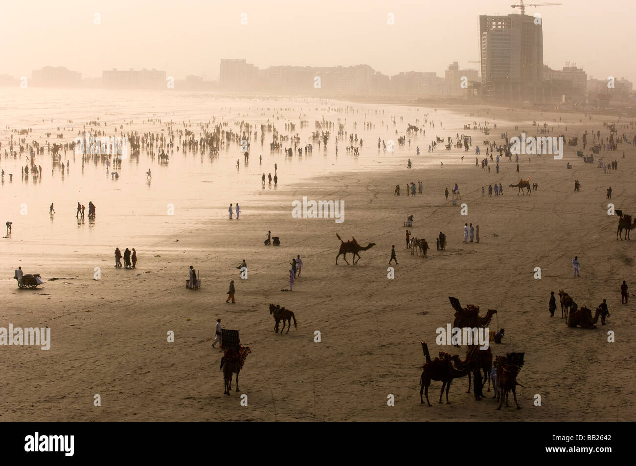 Pakistani s enjoying the camels and the sea on Clifton beach Karachi ...