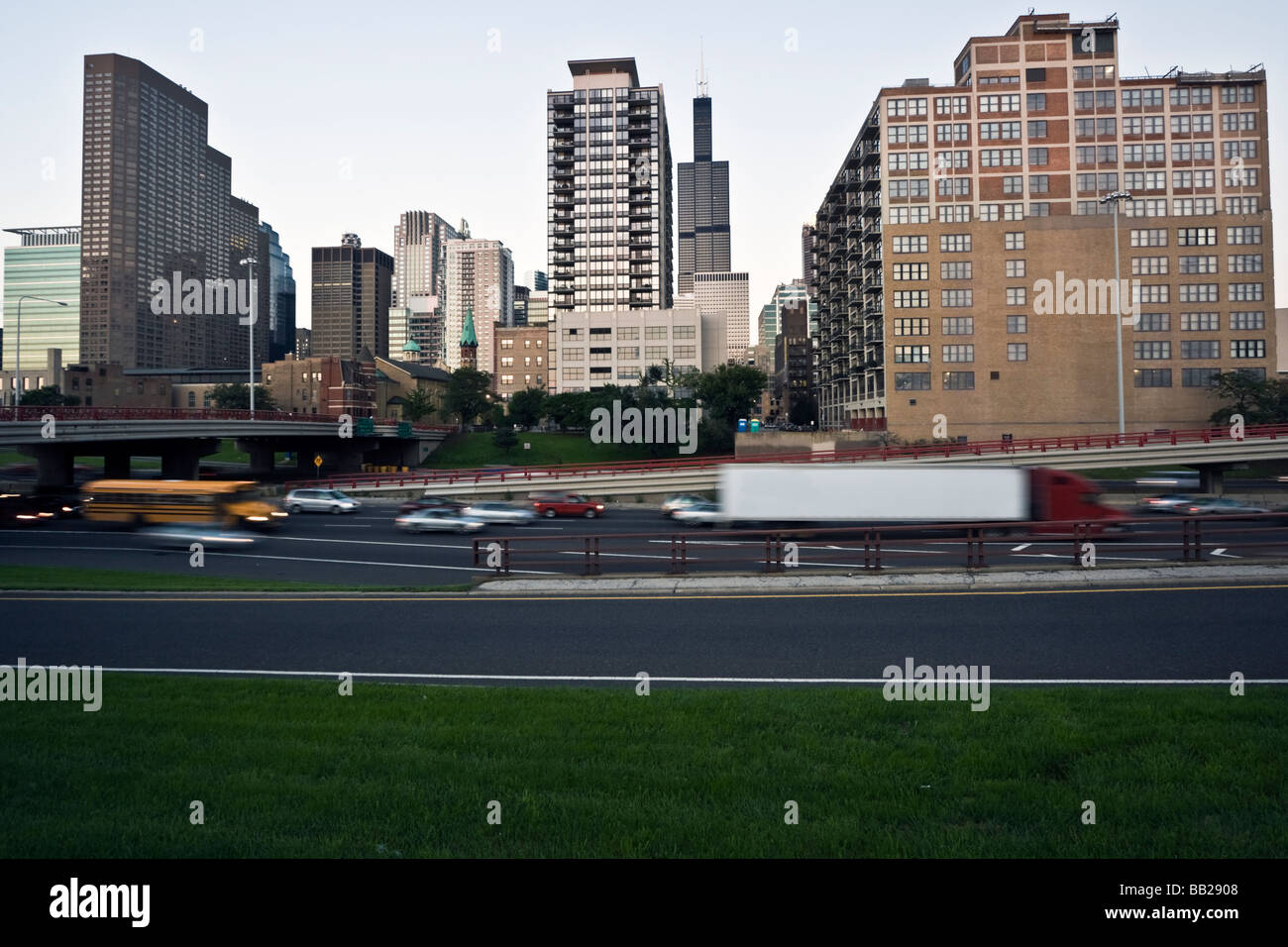 Chicago expressway hi-res stock photography and images - Alamy