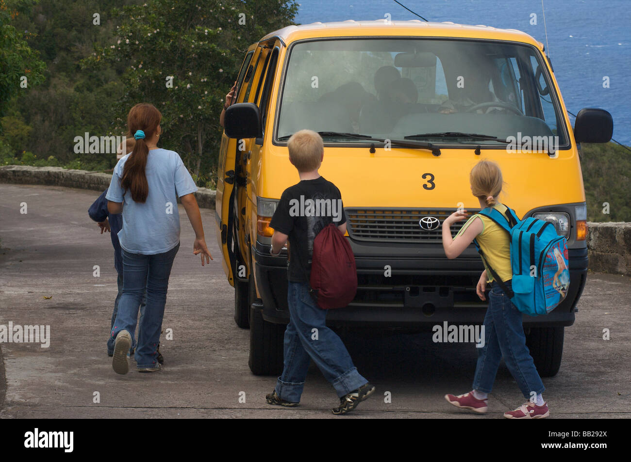 Schoolbus hi-res stock photography and images - Alamy