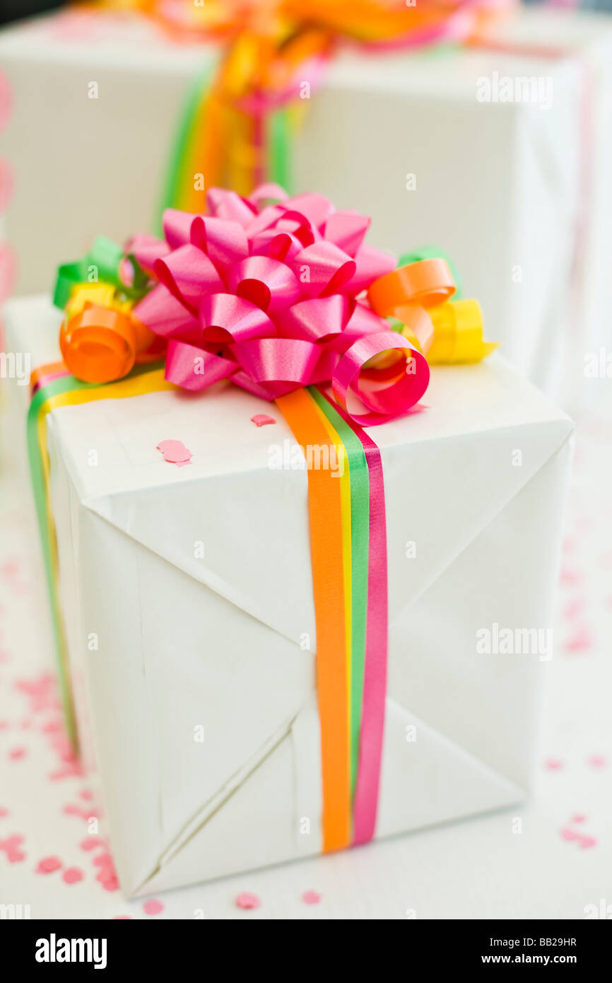 Birthday presents and table hi-res stock photography and images - Alamy
