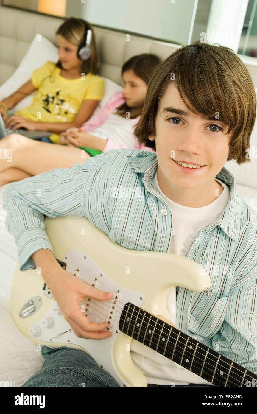 Stringed portrait hi-res stock photography and images - Alamy