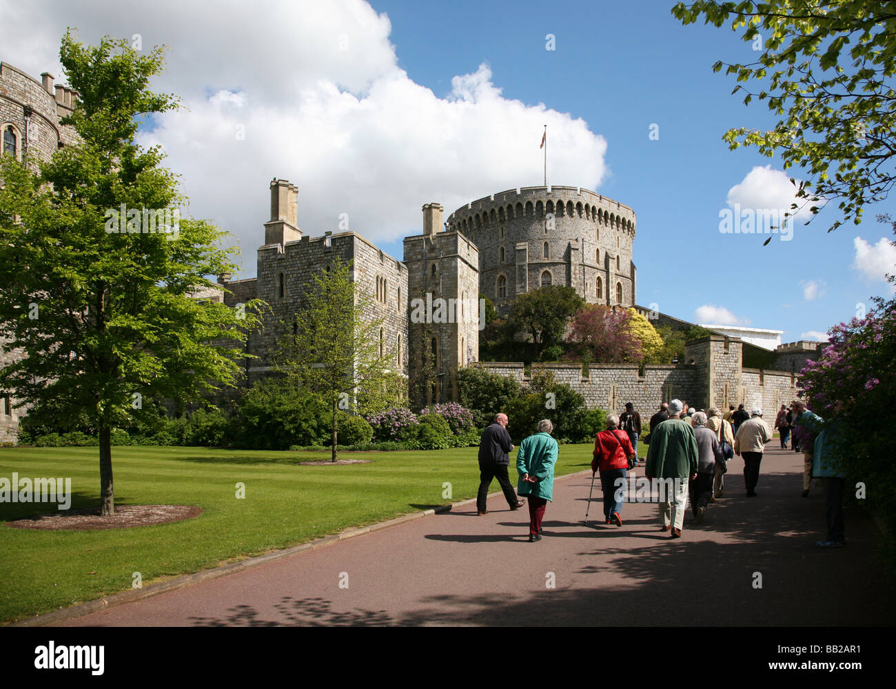 Visitors at Windsor Castle in the town of Windsor on the River Thames ...