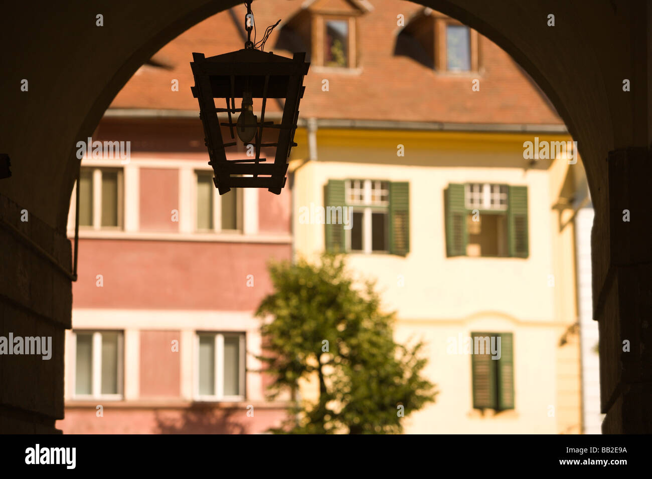 ROMANIA, Sibiu. Archway in Old Town. (RF Stock Photo - Alamy