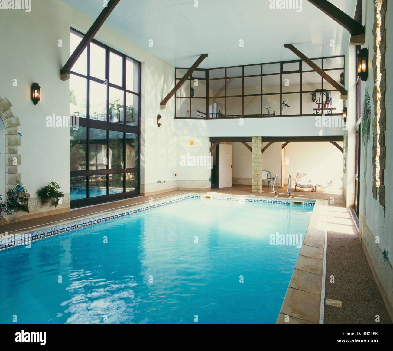 Indoor Swimming Pool Uk Stock Photos & Indoor Swimming Pool Uk Stock ...