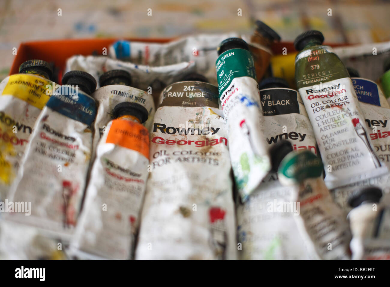 Colour tube paint hi-res stock photography and images - Alamy