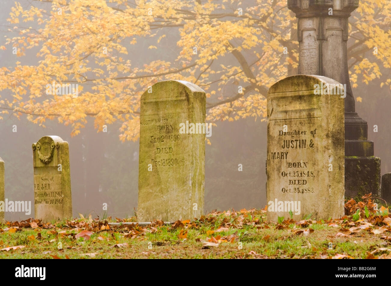 Pioneer Cemetery, Portland, Oregon, USA Stock Photo - Alamy