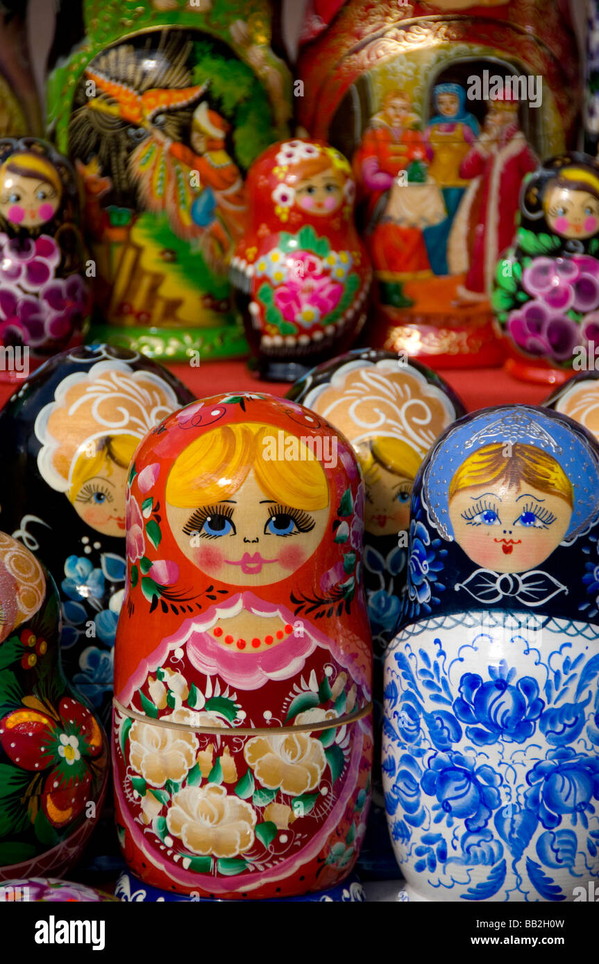 Russia, Moscow, Red Square. Typical matryoshka dolls Stock Photo - Alamy