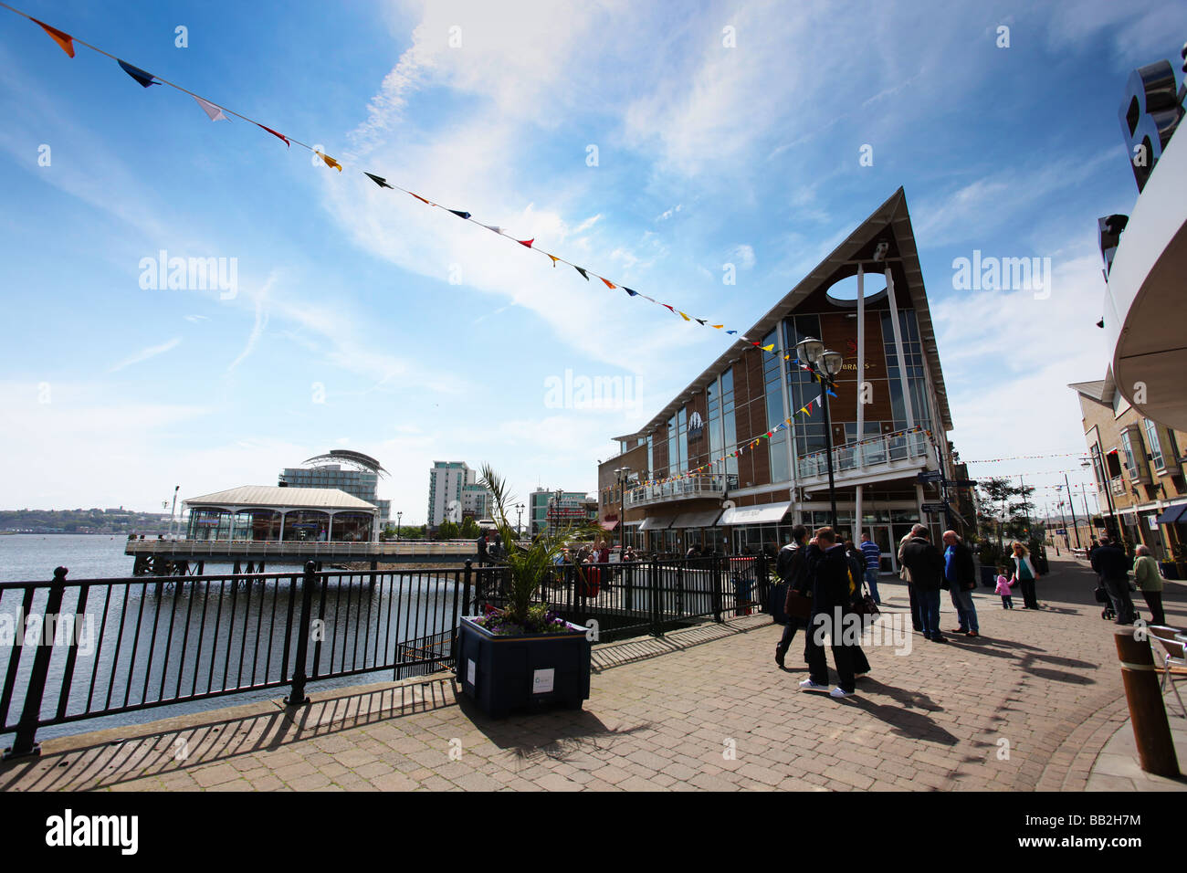 Waterfront of cardiff bay hi-res stock photography and images - Alamy