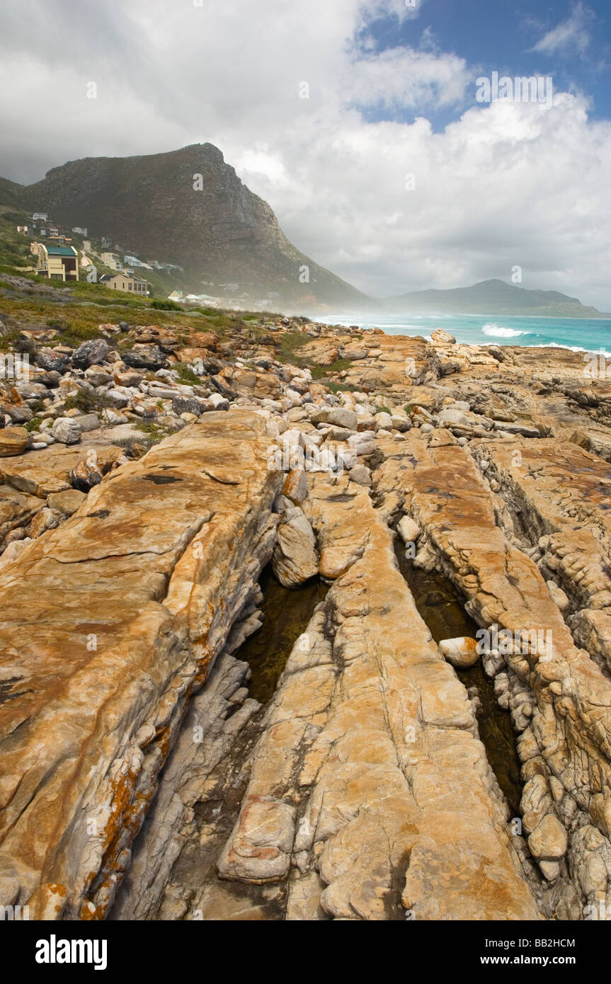 The Rocky Shoreline at Misty Cliffs. Cape Point Peninsula, near ...