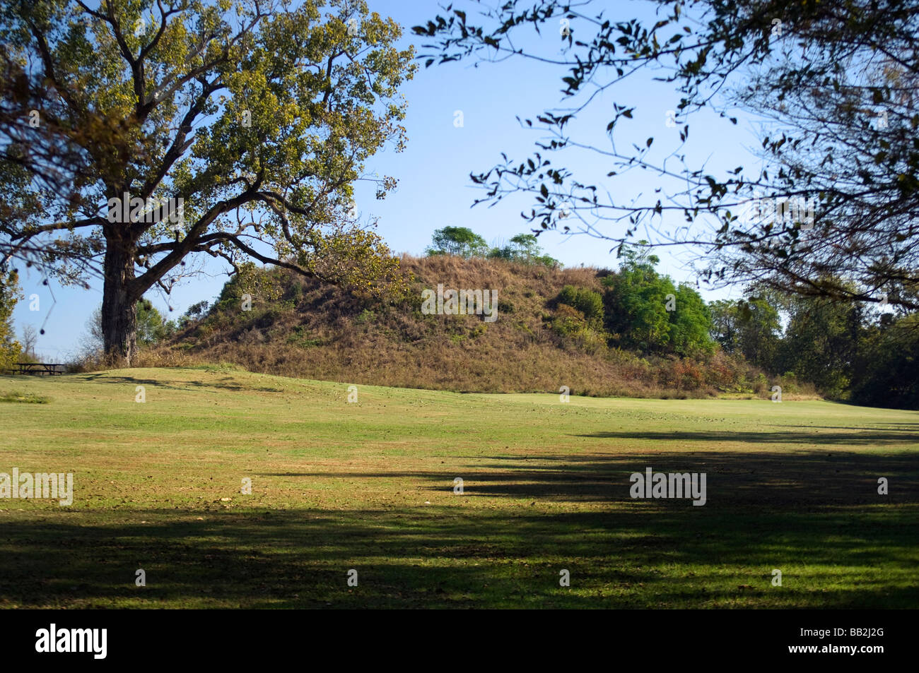Native American Temple Mound High Resolution Stock Photography and ...