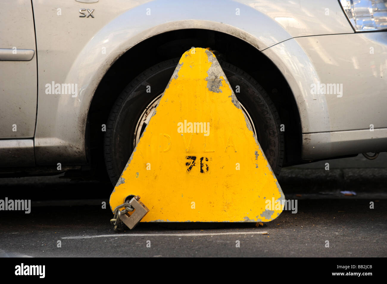 Car clamp hi-res stock photography and images - Alamy