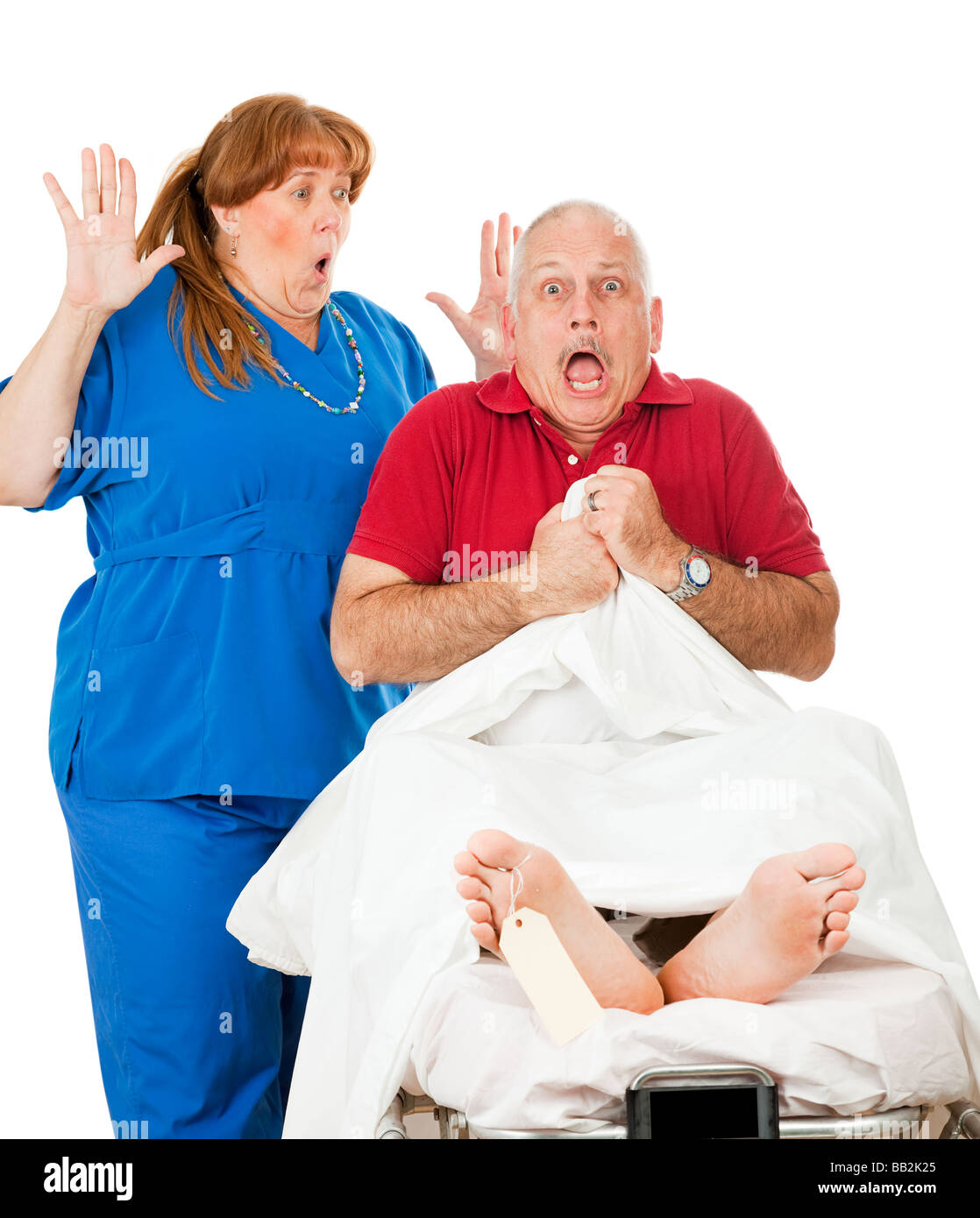 Surprised man wakes up in the hospital morgue with a toe tag on scaring ...